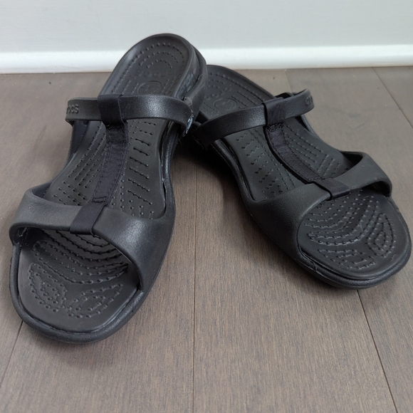 CROCS | Shoes | Crocs Cleo Iii Double Strap Ladies Flip Flops Black ...